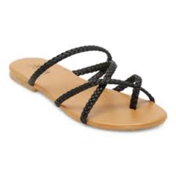 a.n.a | Shoes | Nwt Ana A New Approach Black Strappy Sandal With Small ...